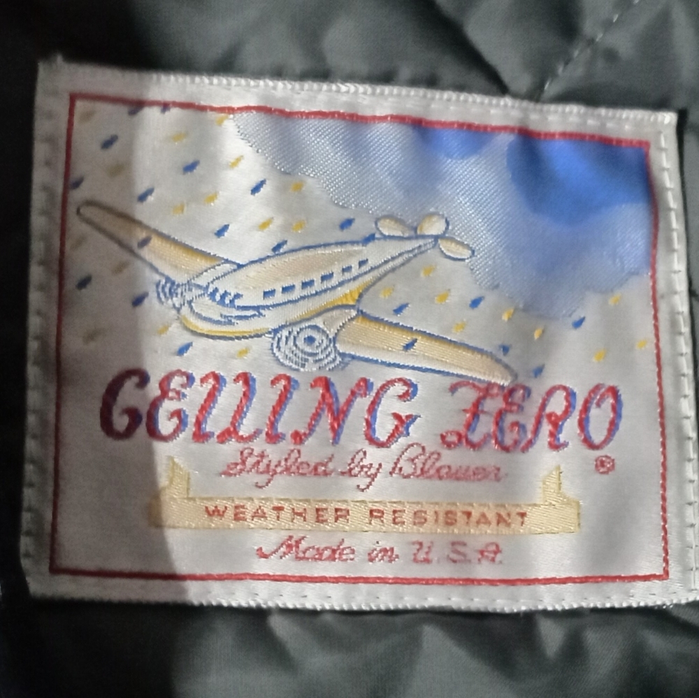 Blauer Ceiling Zero - Gem